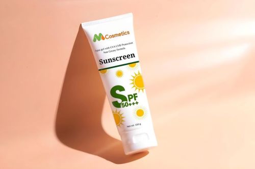 Paste Sun Screen Cream, For Personal, Age Group : All at Best Price in ...