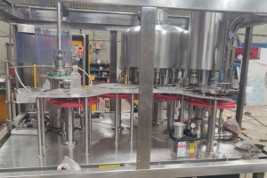 500-1000kg Carbonated Soft Drink Plant, Voltage : 220V at Rs 350000 in Varanasi - ID: 7229216