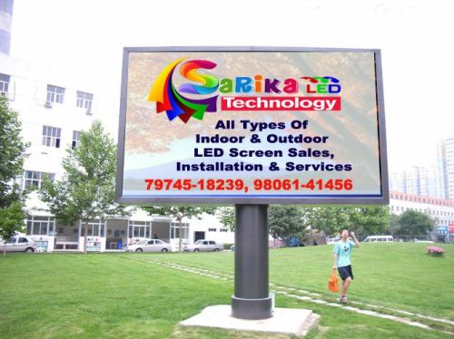 Rectangular Outdoor Unipole LED Screen, For Railway Station, Malls ...