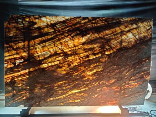 Crystello Gold Translucent, For Kitchen Counter-top, Bar Counter-tops ...