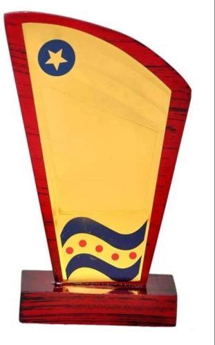 Brown Plain Wooden Shield Trophy at Rs 150 in Tiruchirappalli - ID: 7078633
