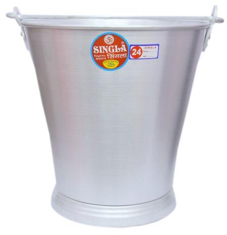Silver Singla Plain Polished Aluminium Simple Bucket, Shape : Round at ...