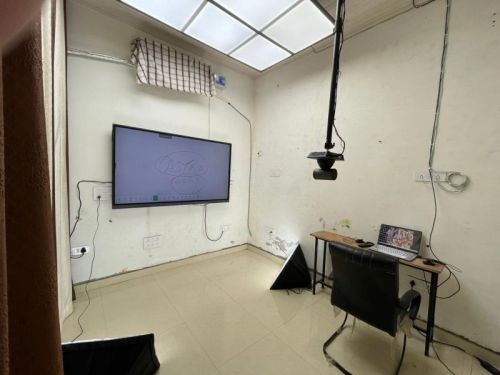 Online Teaching Studio Setup at Rs 300000 in Jaipur - ID: 7467023 | Swaroop Techno Solutions