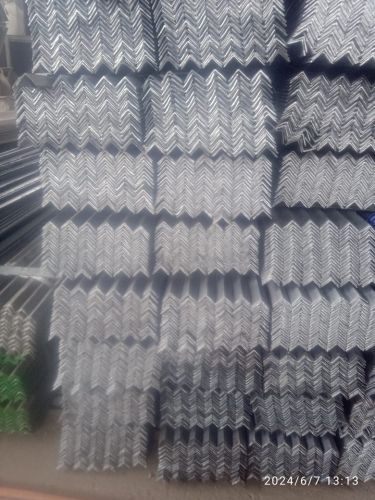 L-shaped MS Angles 20mm, 40mm, 63mm at Best Price in Raipur - ID: 8407409