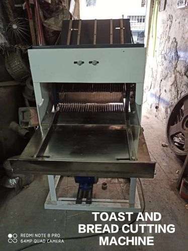50 Hz Stainless Steel Automatic Toast & Bread Cutting Machine at Rs ...