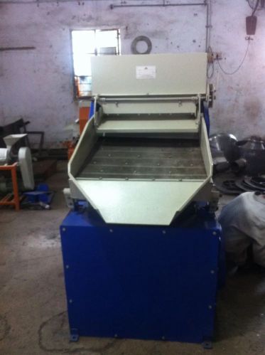 Ang Mild Steel Soya Seed Cleaning Machine, Voltage : 415 V at Rs ...